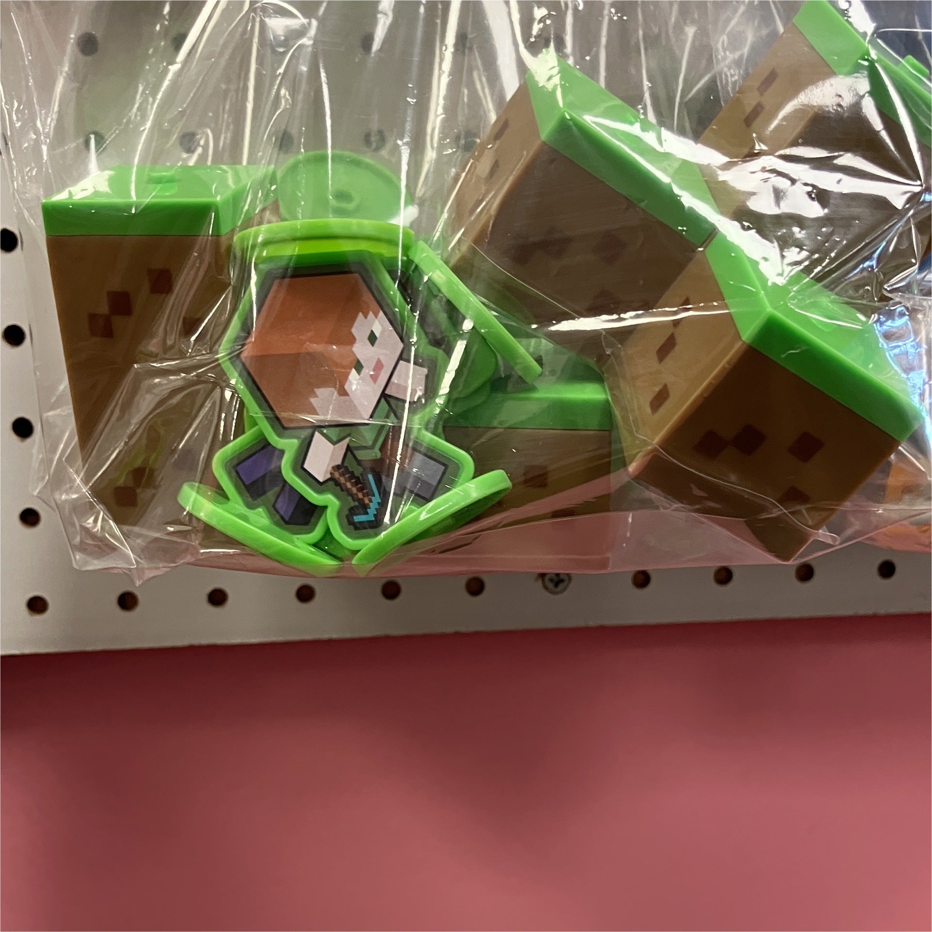 Minecraft - MOBS Beware Cake Topper | Sweet Surprises, LLC